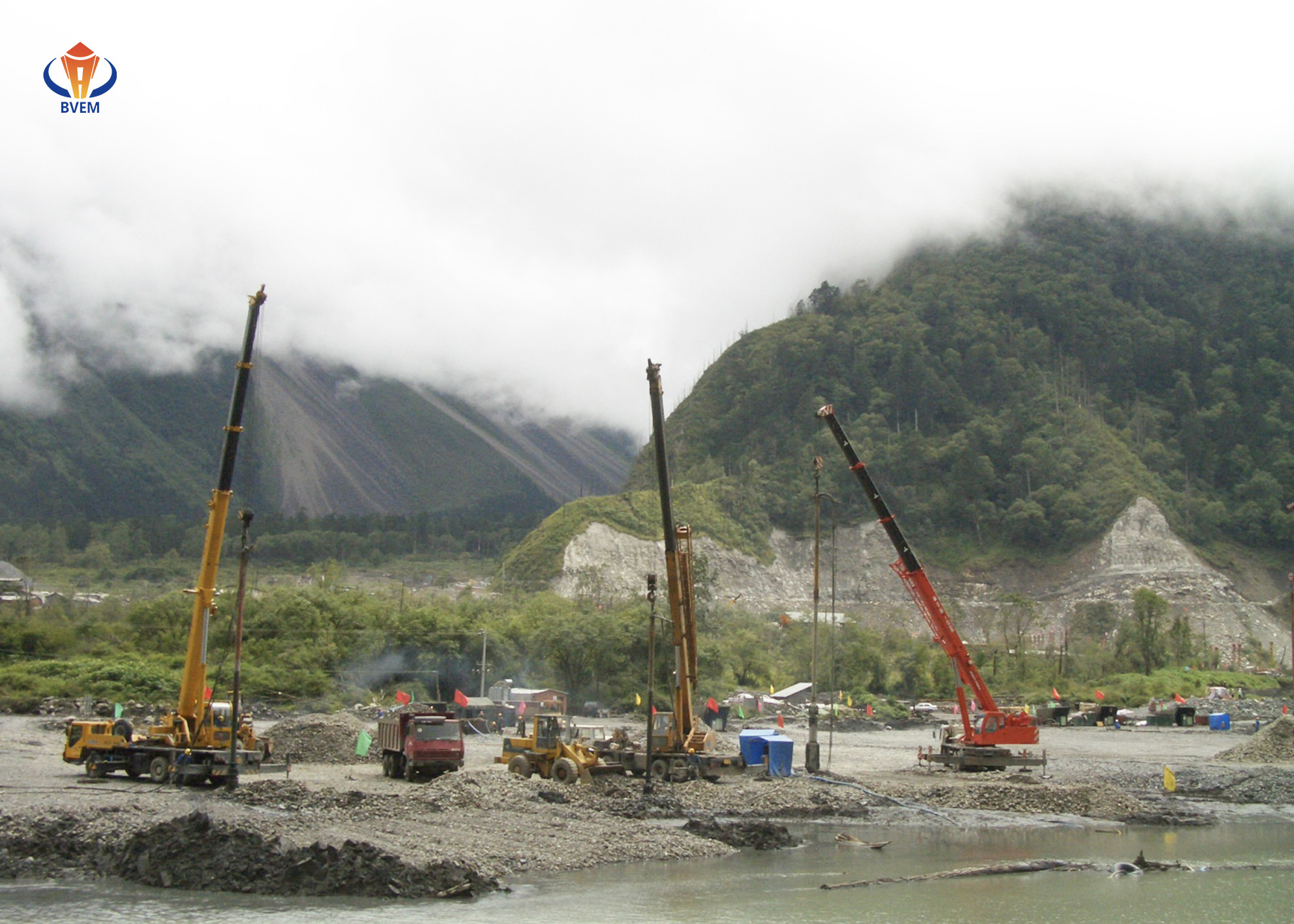 Electrical Vibro Compaction Piling Machine BJV150E-377 ISO 9001 2015 ...